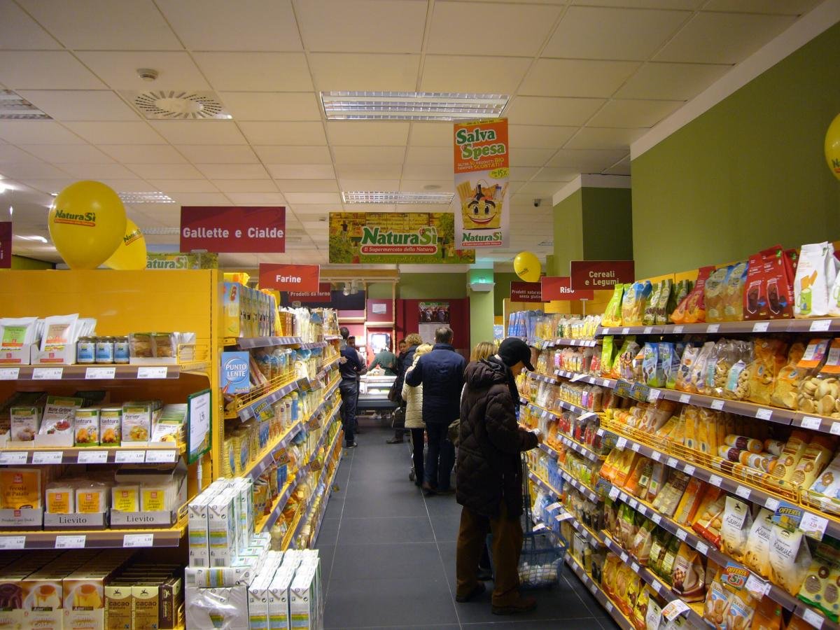 NaturaSì apre anche a Solaro (Milano) - Green Planet - La libertà di ...